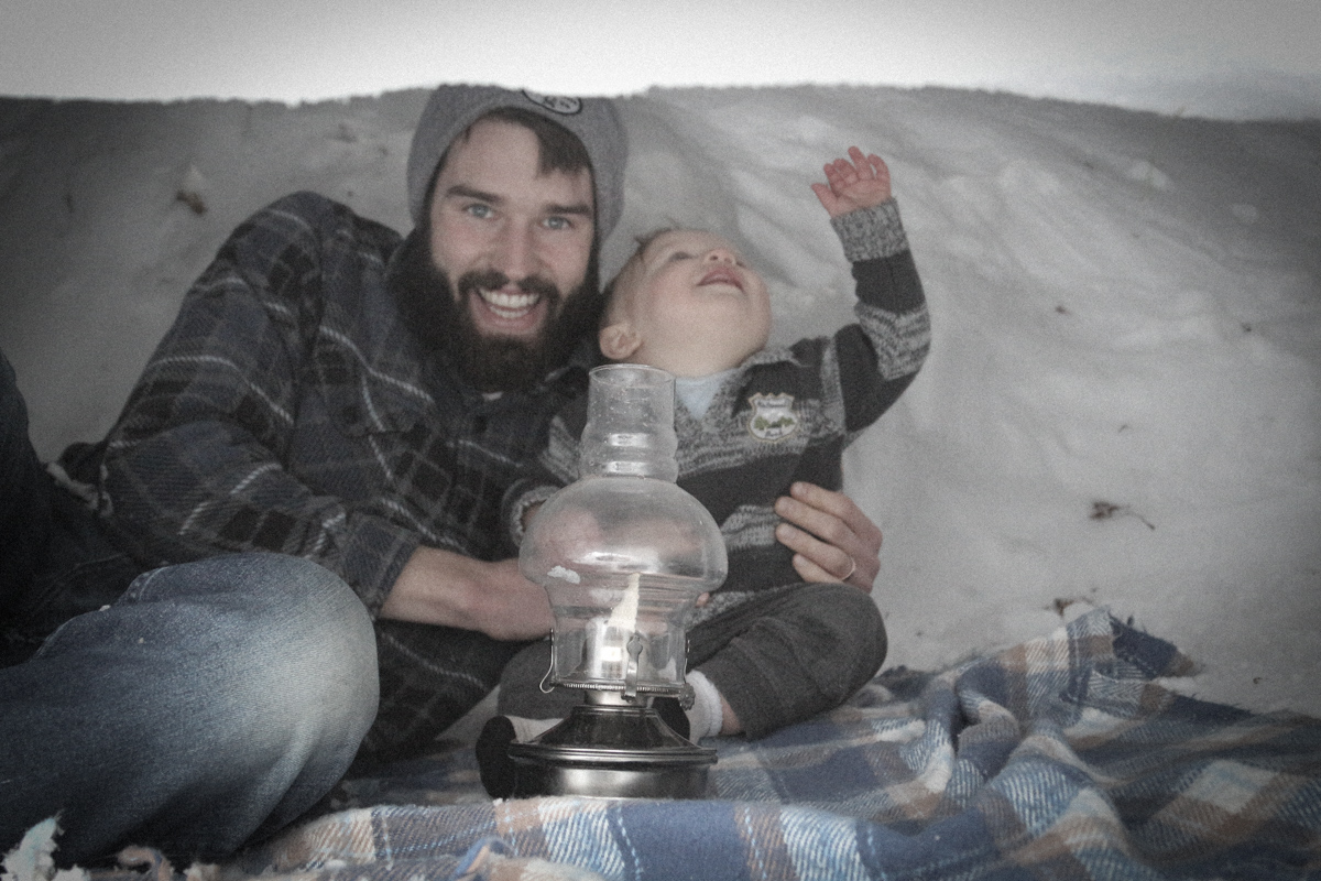 How to Properly Sleep in the Snow – Hearth & Field